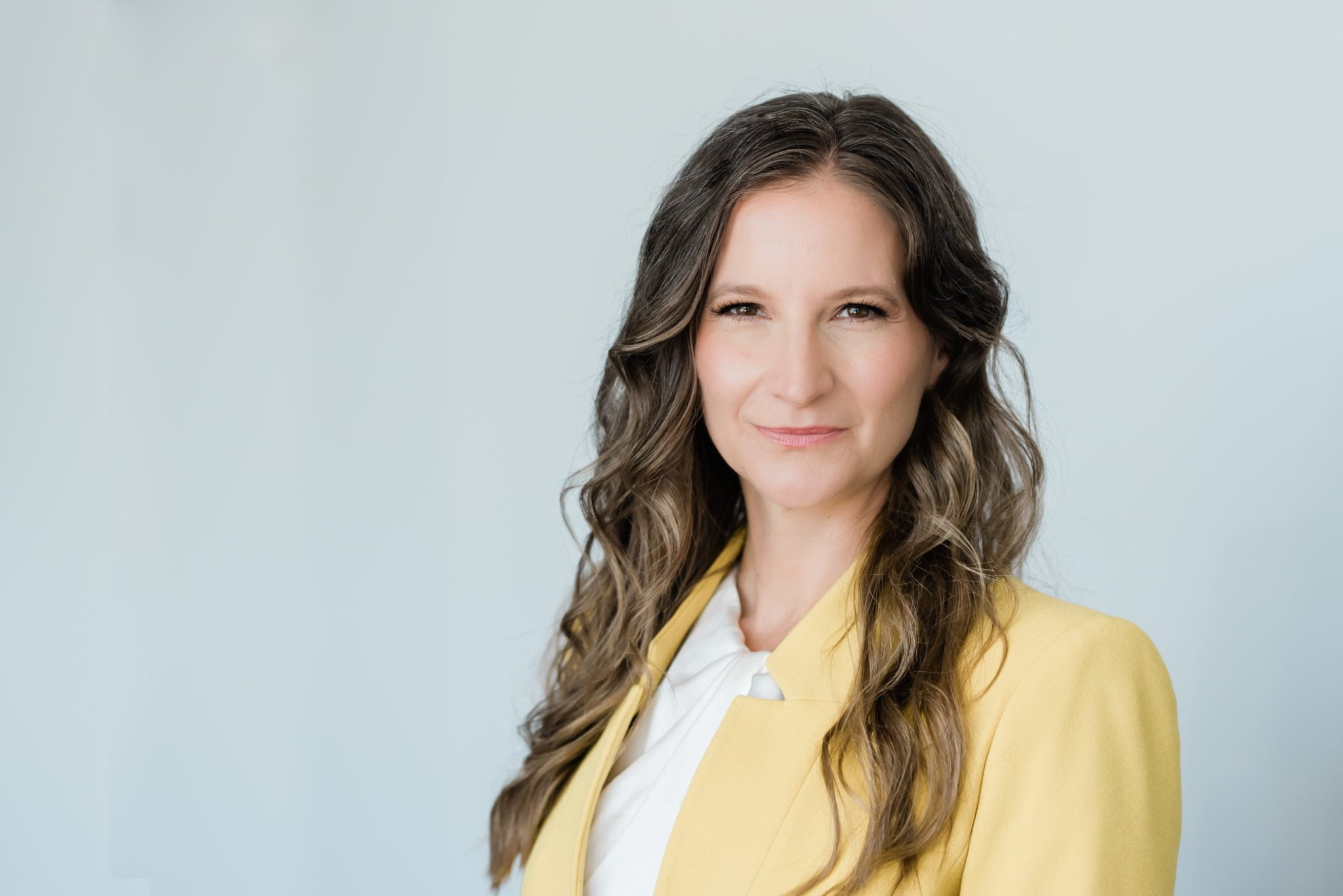 About the Team - Dr. Sara Dickie